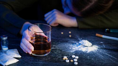 Understanding Why and How Drug Addictions Happen - Lemony Blog