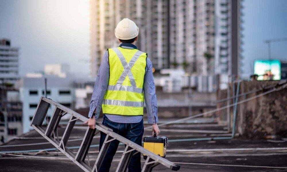 The Crucial Role Of Plumbing Contractors In Building And Maintenance